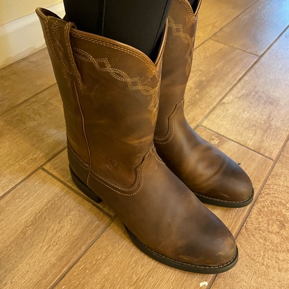 Ariat | Shoes | Womens Heritage Roper Distressed Brown Leather Boots By ...